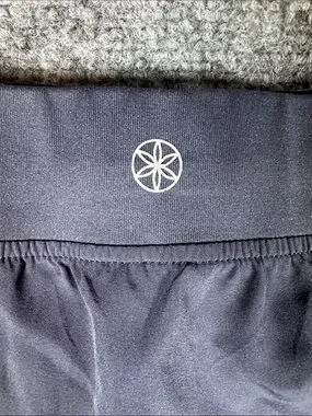 GAIAM | Shorts | Gaiam Willow Woven Skirt Skort Womens Size Small ...